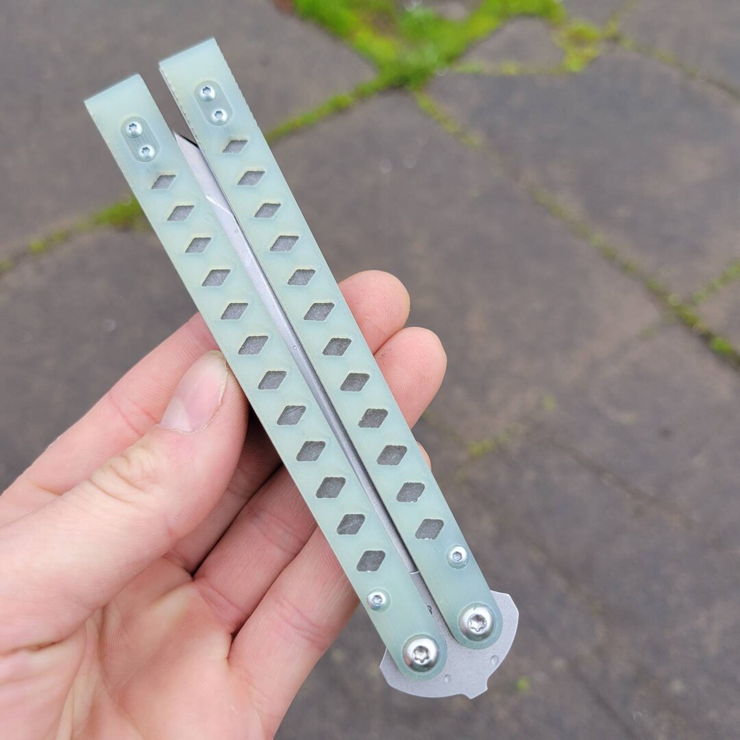 Jade - F.F.F. Kitsune - G10 Replicant Scales - Etsy Canada