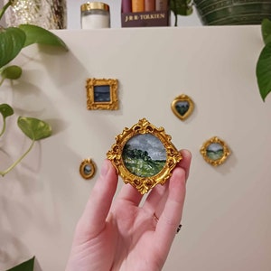 Victorian Style Picture Frame Fridge Magnets, Vintage Painting, Magnet ...