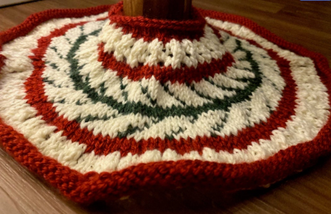 Christmas Tree Skirt Knitting Pattern PDF Instant Download - Etsy
