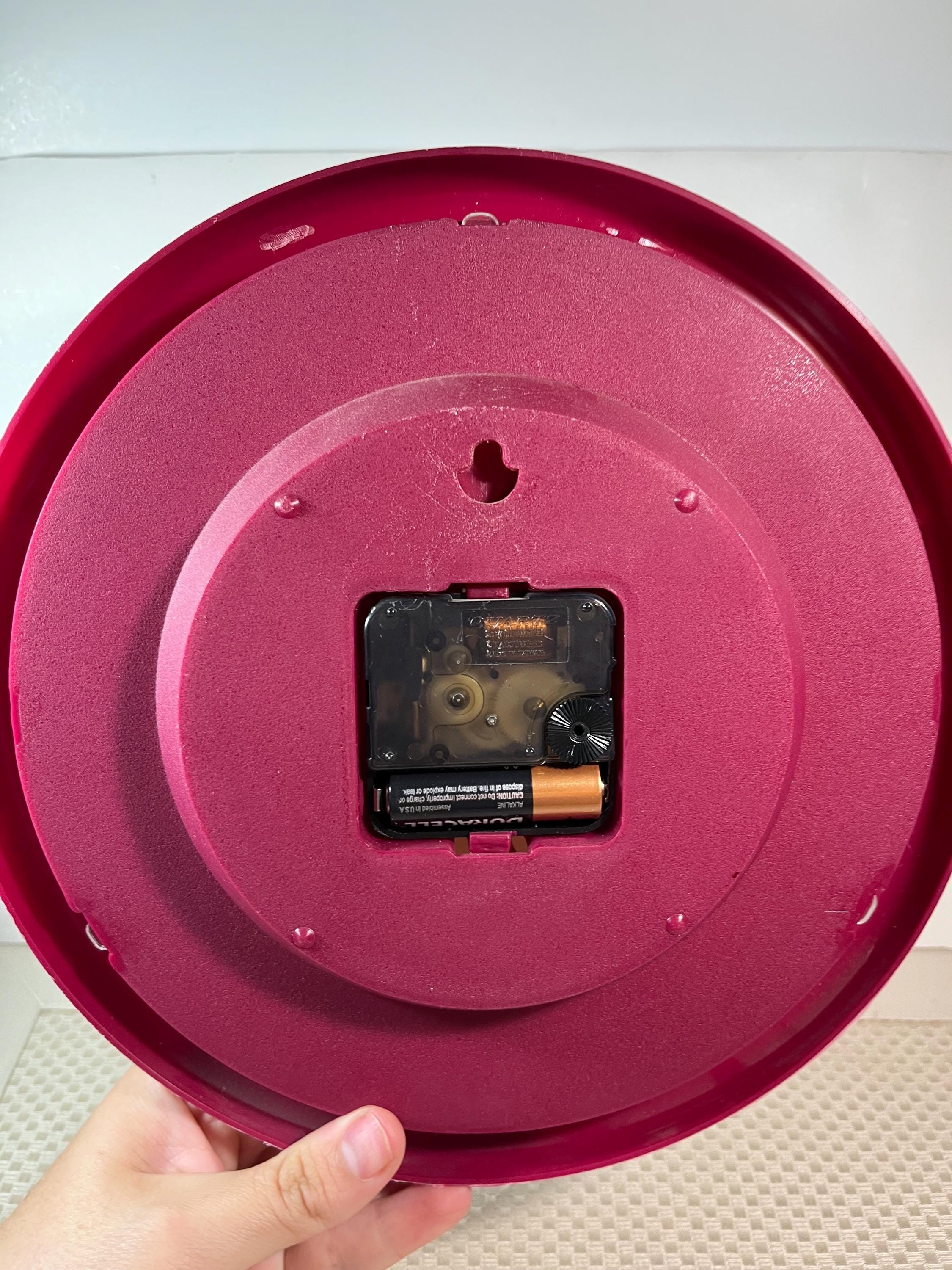 Vintage Backwards lefty Wall Clock Plastic Frame Works Takes 1 AA 9.5 ...