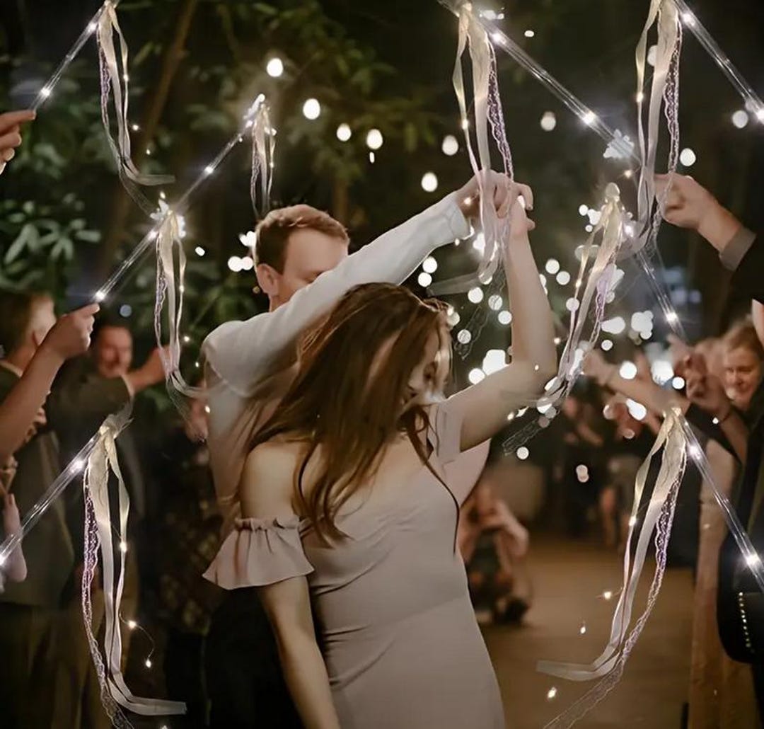 Light-up Wedding Wands: White Ribbon Send-off Party Decor - Etsy