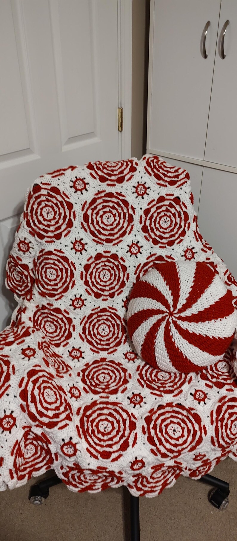 Peppermint Crochet Afghan and Pillow - Etsy