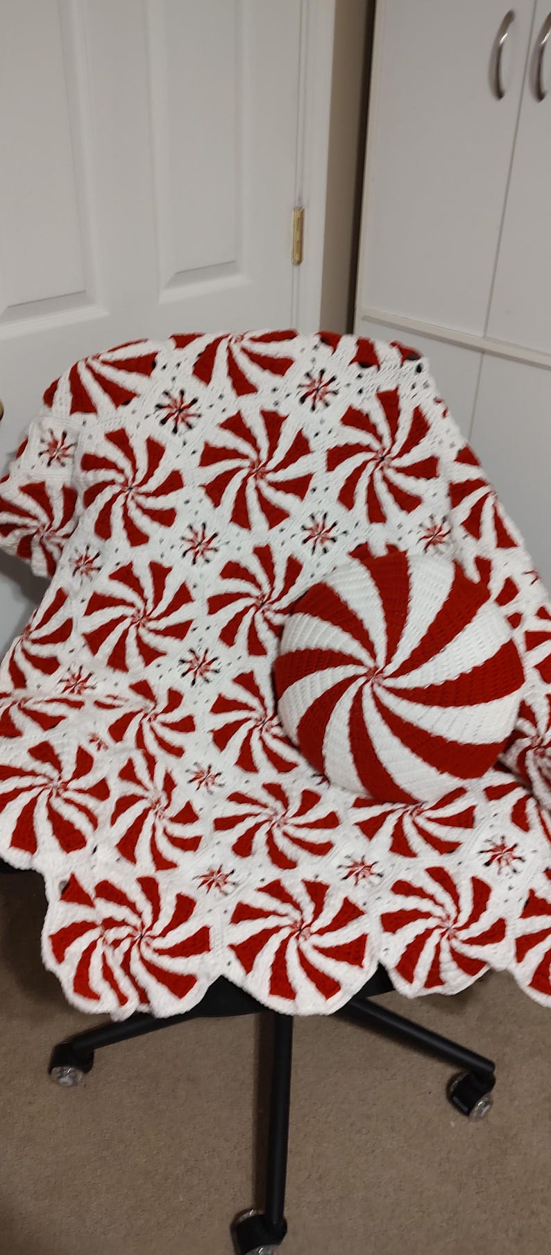 Peppermint Crochet Afghan and Pillow - Etsy