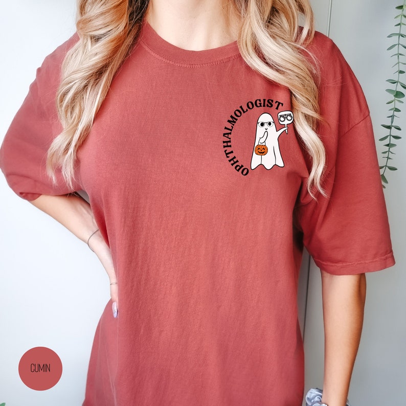 Ophthalmologist Halloween Shirt, Spooky Ophthalmologist Ghost T-shirt ...