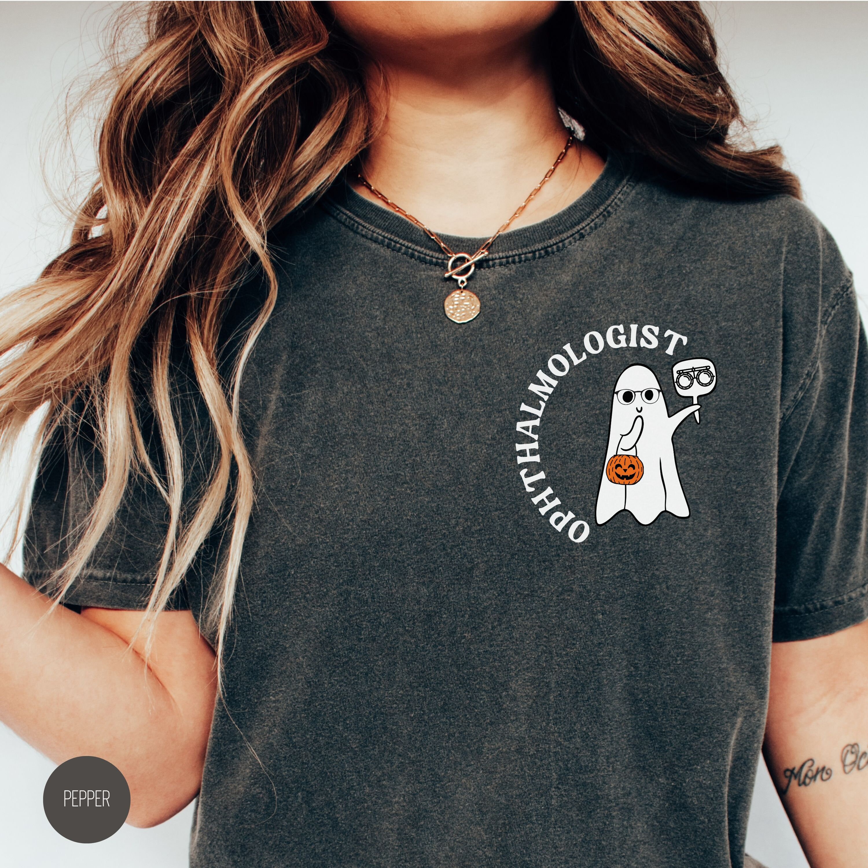 Ophthalmologist Halloween Shirt, Spooky Ophthalmologist Ghost T-shirt ...