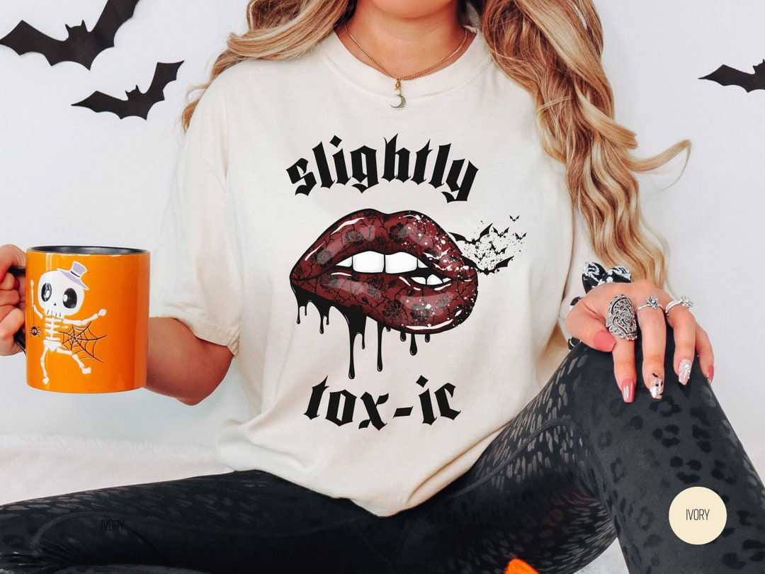 Slightly Toxic Lips Aesthetic Injector Halloween Shirt, Gothic ...