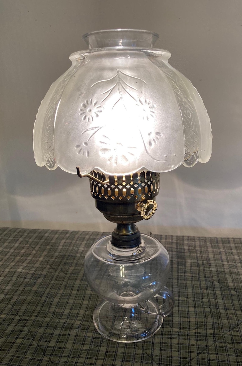 New Conversion of Vintage Oil Lamp to Sweet, Delicate Table Lamp With ...