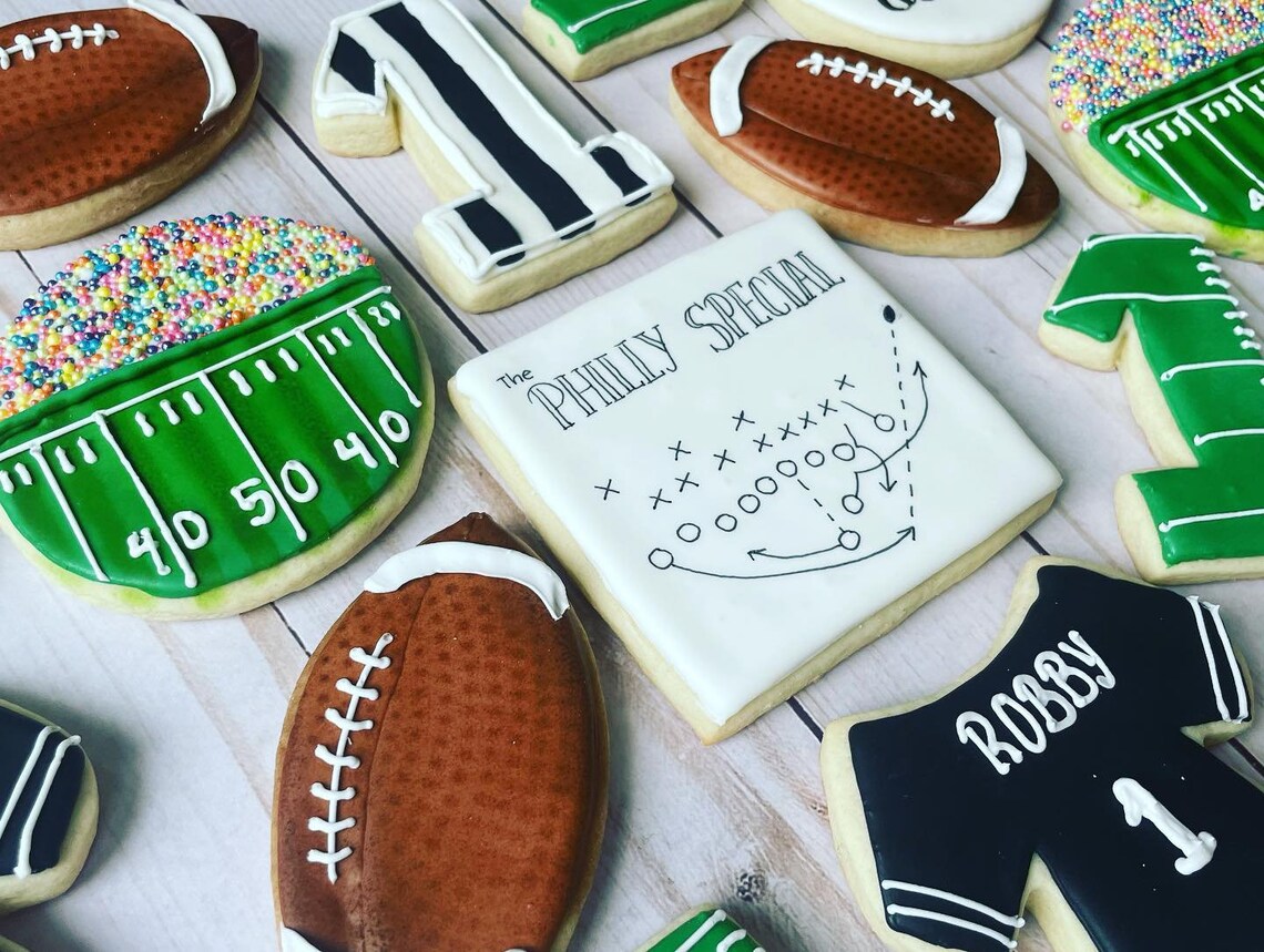 NFL & Football Cookies Personalized for Your Team - Etsy