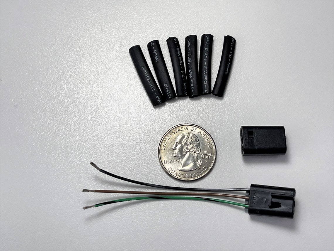 2 Replacement Plug Connectors for Dodge Ram Puddle or Courtesy Lamp ...