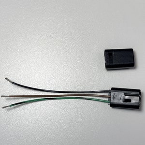 2 Replacement Plug Connectors for Dodge Ram Puddle or Courtesy Lamp ...