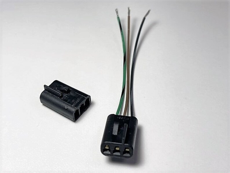 2 Replacement Plug Connectors for Dodge Ram Puddle or Courtesy - Etsy