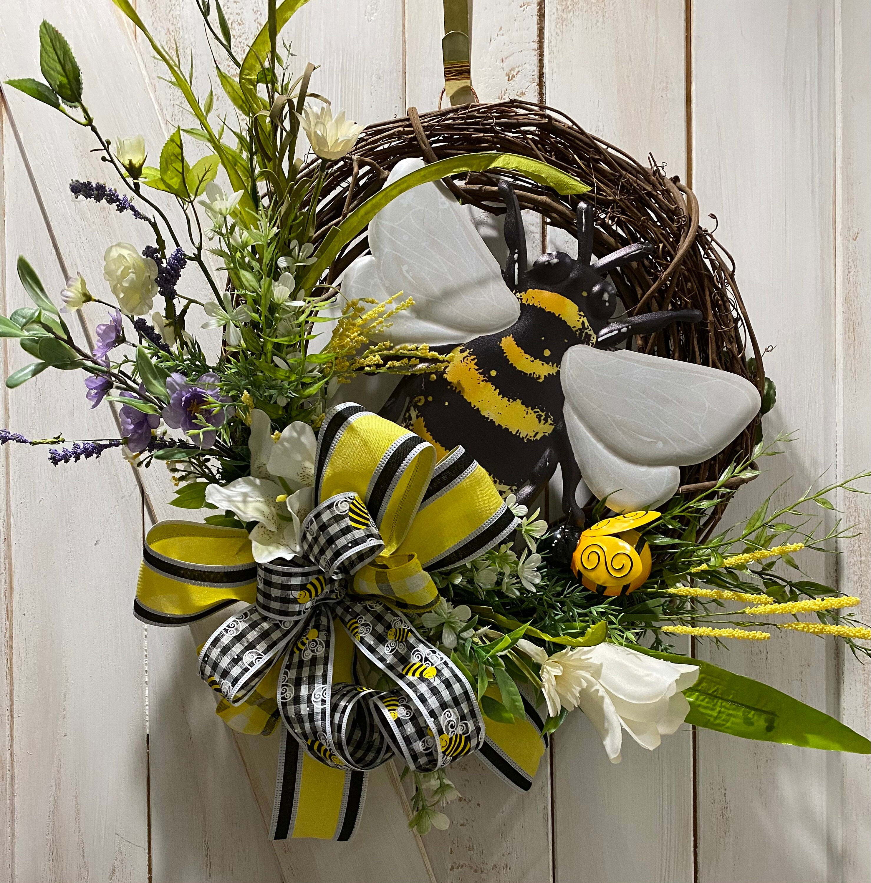 Busy Bee’s. Summer Door Hanger, Bee Decor, Wall Decor, Bee Decoration ...