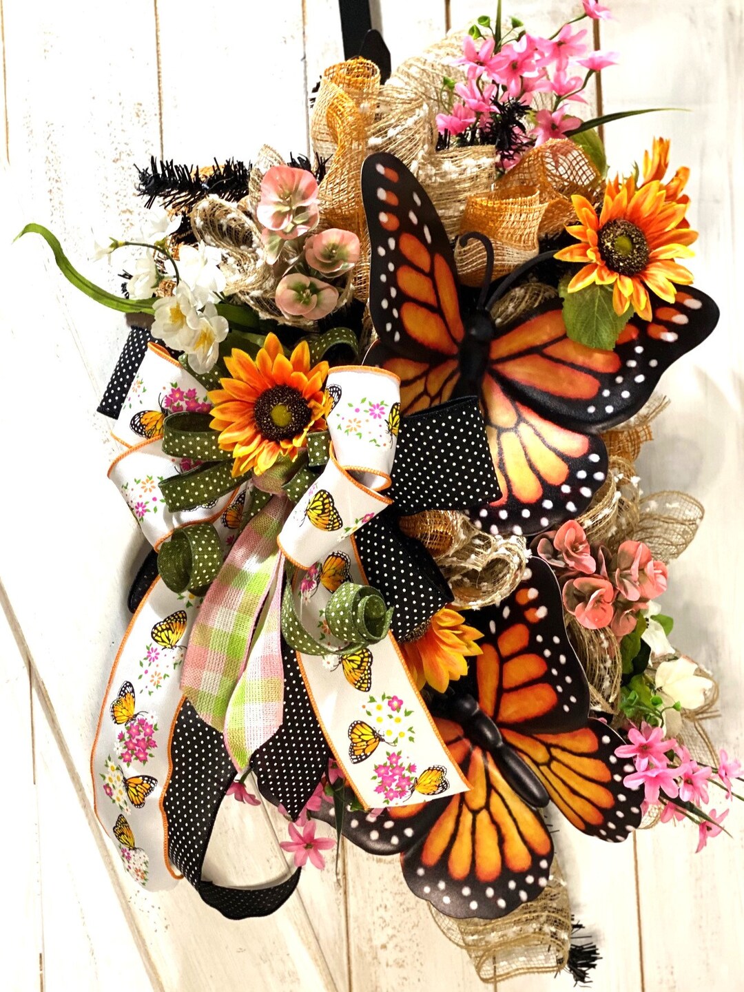 Butterfly Wall Hanging, Monarch Butterfly's, Sunflower and Daisy Wall ...