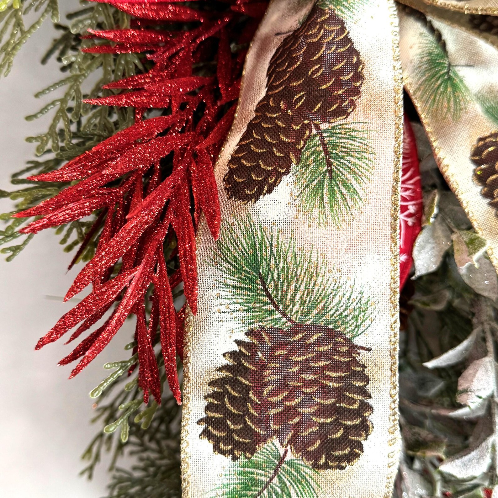 Pinecone Christmas Swag: Rustic Holiday Door Decor - Etsy