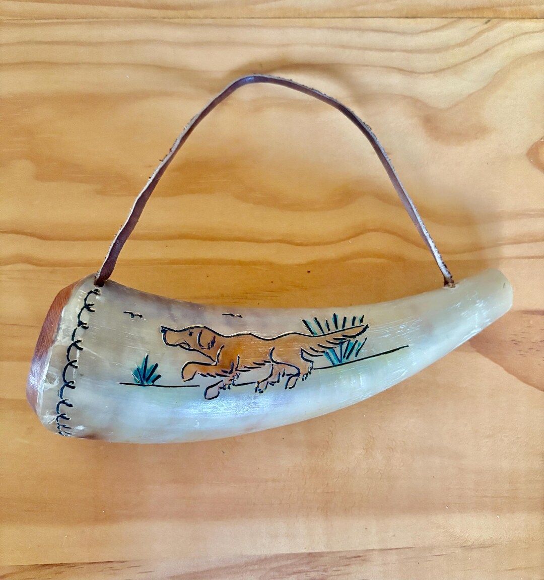 Antique Gunpowder Horn | 1700s–1800s Hand-carved & Painted Powder Horn ...