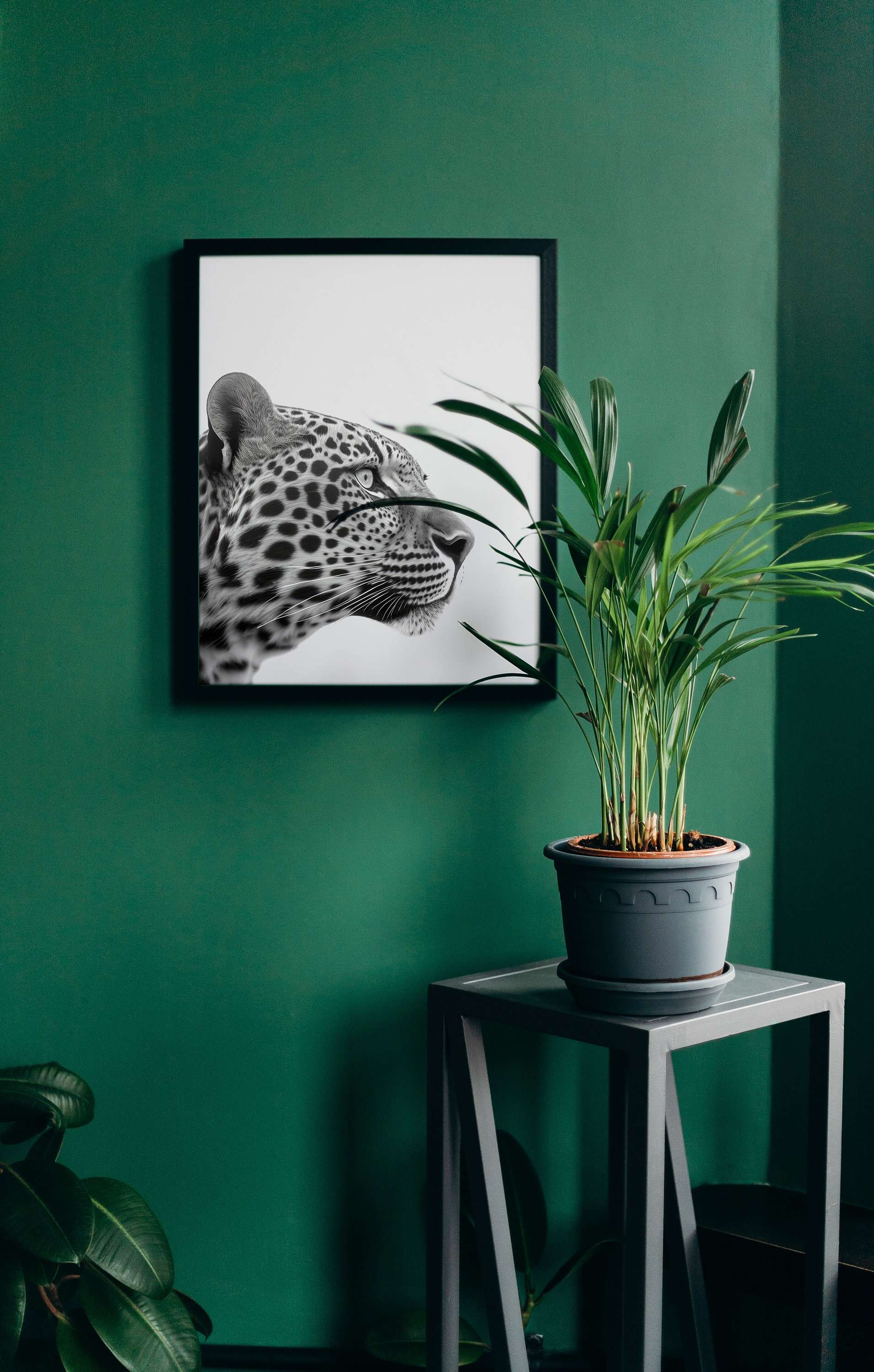 Leopard in Profile, Animal Portrait, Black and White Print, Printable ...