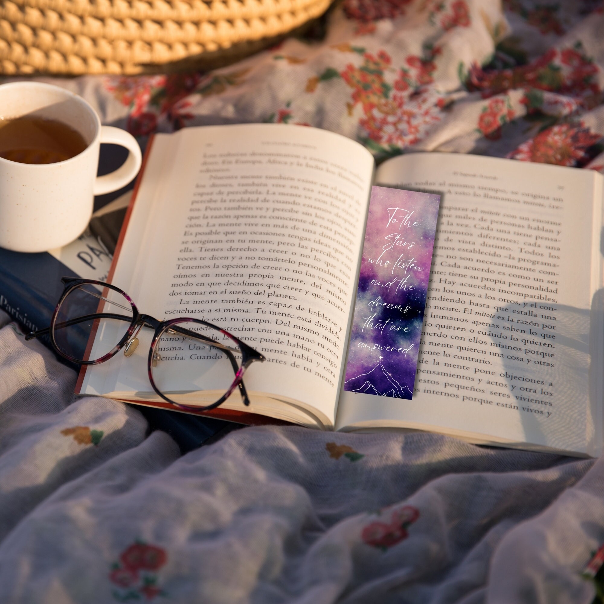 Acotar Bookmark: Printable Acotar Merch Bookmark. Velaris, City of ...