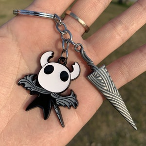 Hollow Knight Keychain Hollow Knight Figure Charm Key Holder Game ...