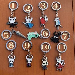 Hollow Knight Keychain Game Key Chain Hollow Knight Charm Figurine Key ...