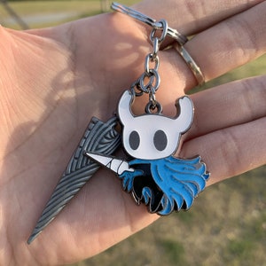 Hollow Knight Keychain Hollow Knight Figure Charm Key Holder Game ...