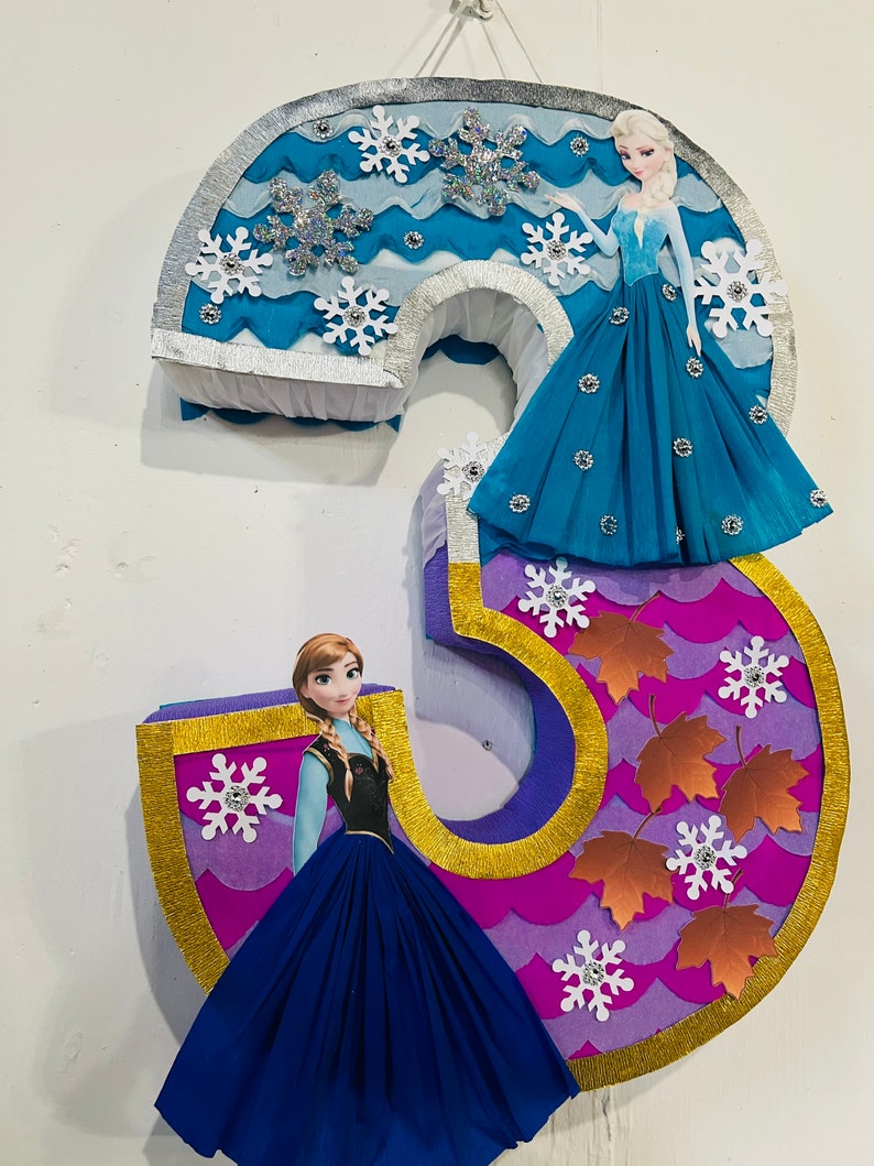 FROZEN PRINCESS PIÑATA 30x20x4 Inches - Etsy