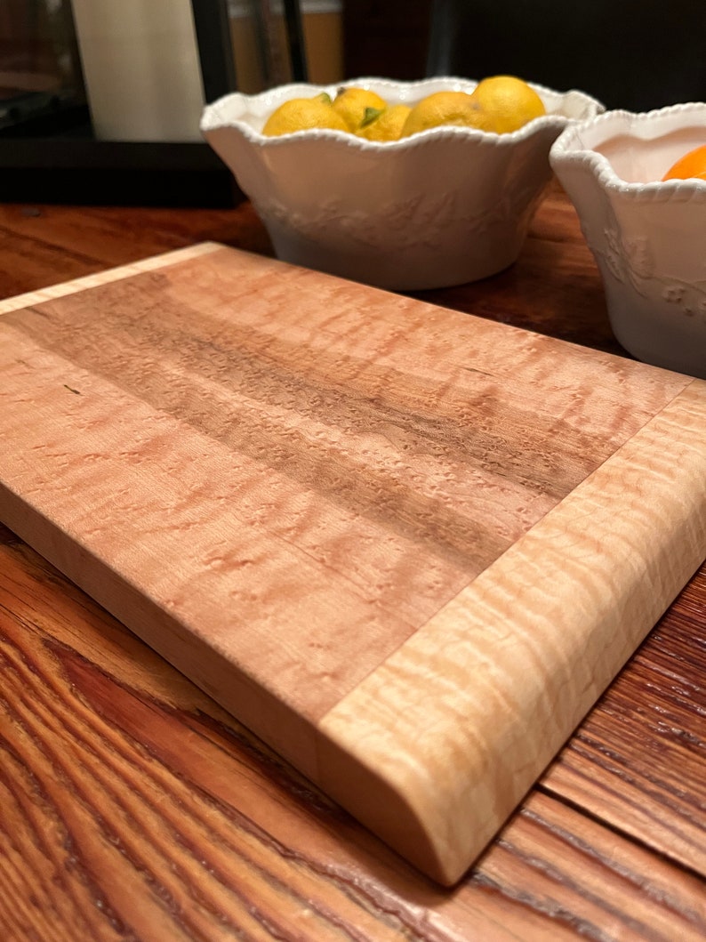 Curly Maple Cutting & Serving Board - Etsy