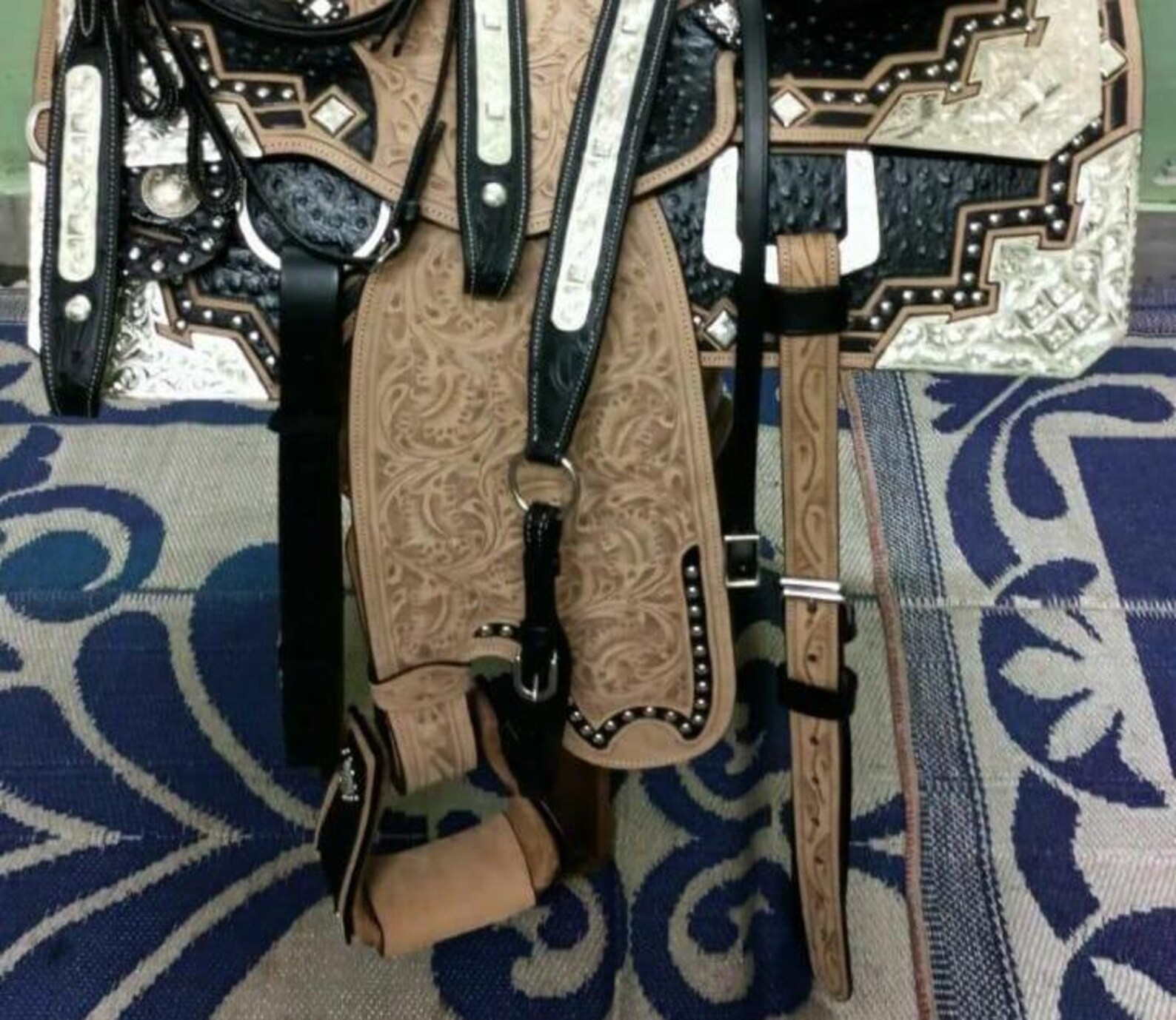 Handmade Western Show Saddle, 16'' Eco Leather, Headstall & Briestcolor ...