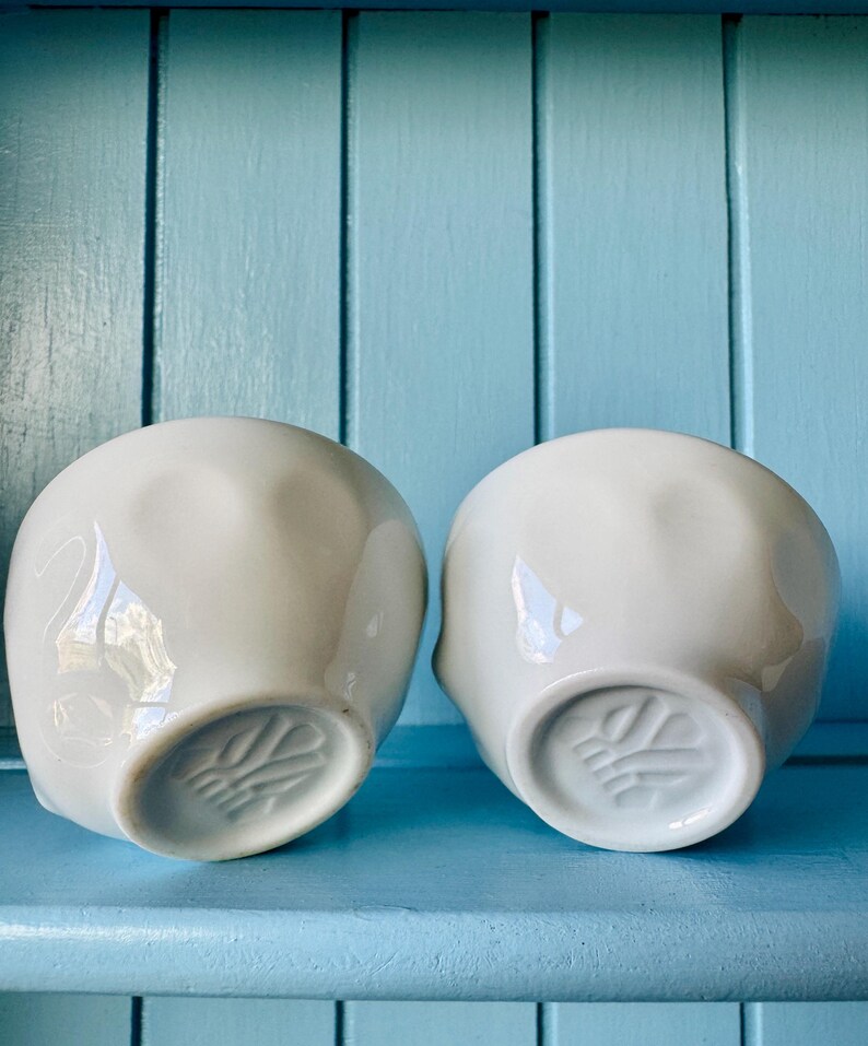 Tassen Expressive Egg Cups Set of 2 | Funny Face Porcelain Bowls "happy ...