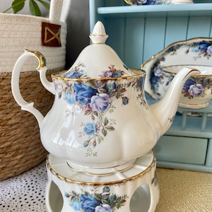 Multiple Royal Albert "moonlight Rose" Fine Bone China Items, Teapots ...
