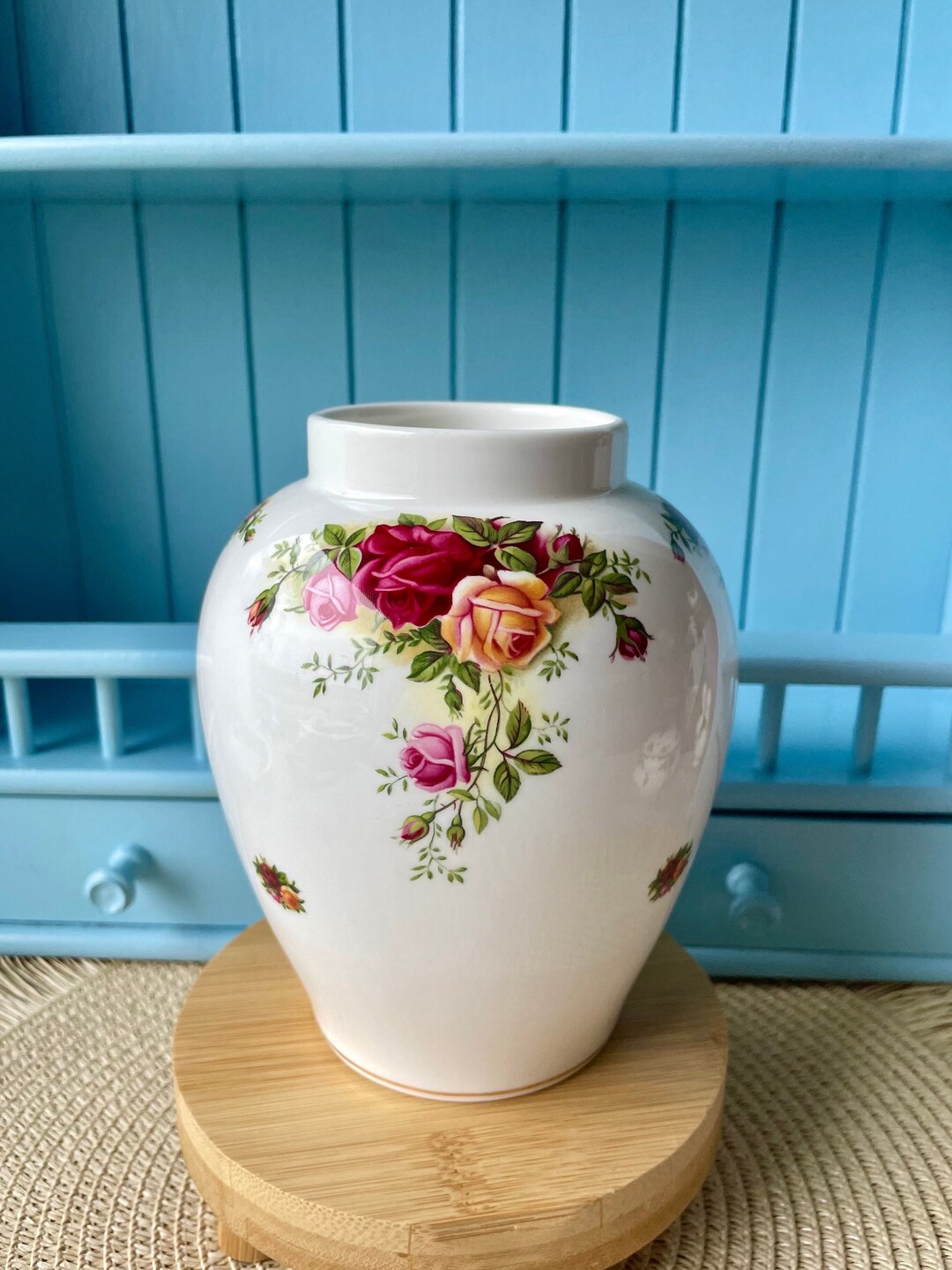 Vintage Royal Albert Old Country Roses Ginger Pot Vase: Collectible ...