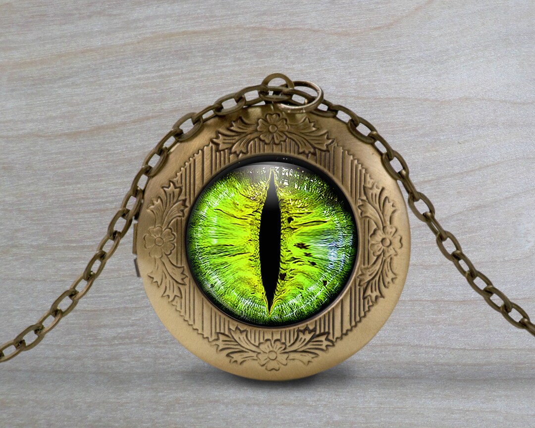 Dragon Eye Locket Hand Made Pendant Bronze Dragon Photo Locket Antique ...