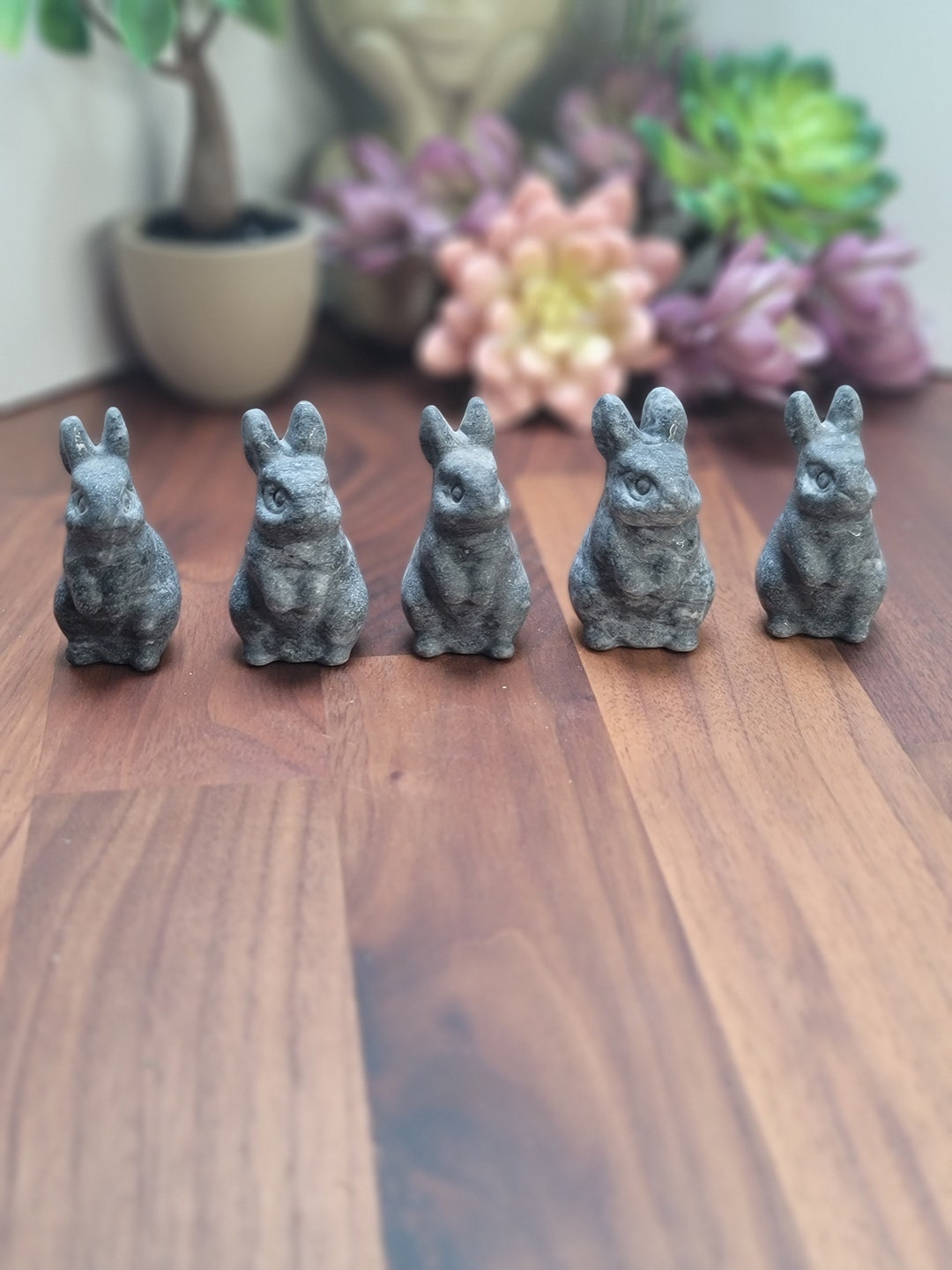 Rascally Rabbit Picasso Stone Crystal Carving | 2 Inches | Gray and ...