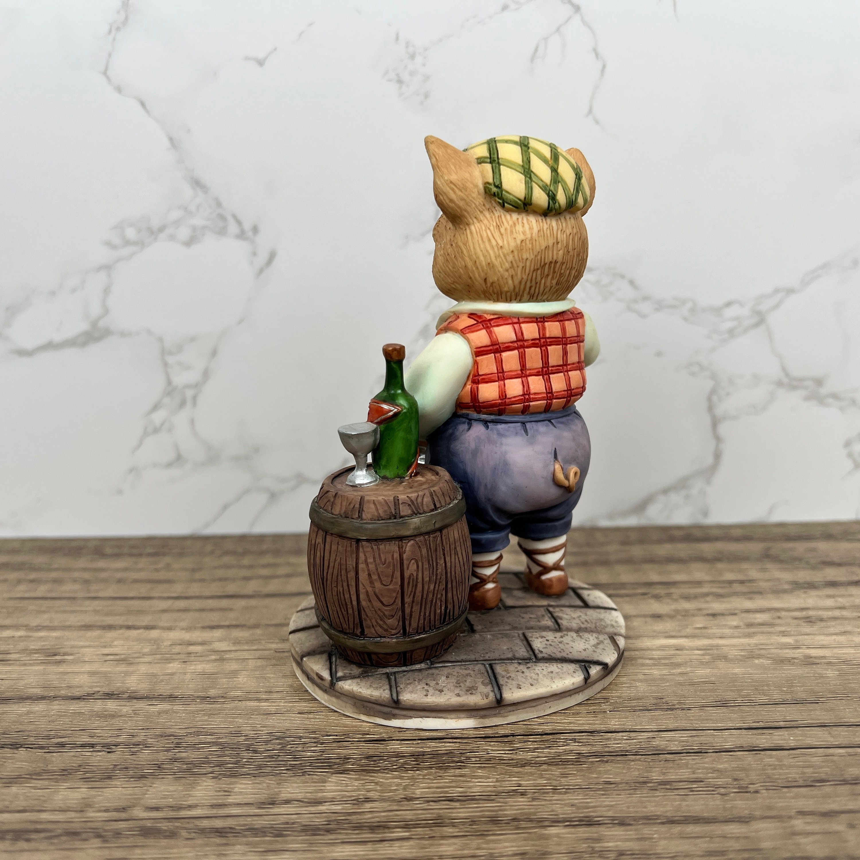 The Leonardo Collection "little Nook" Porcelain Collector Figure, Peter ...