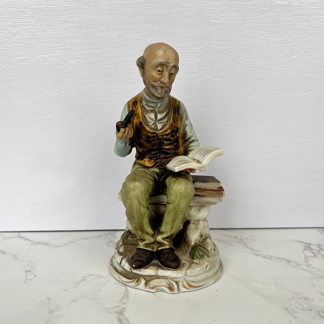 PORCELAIN FIGURE MAN With Pipe Reading a Book, Vintage Old Man Figurine ...