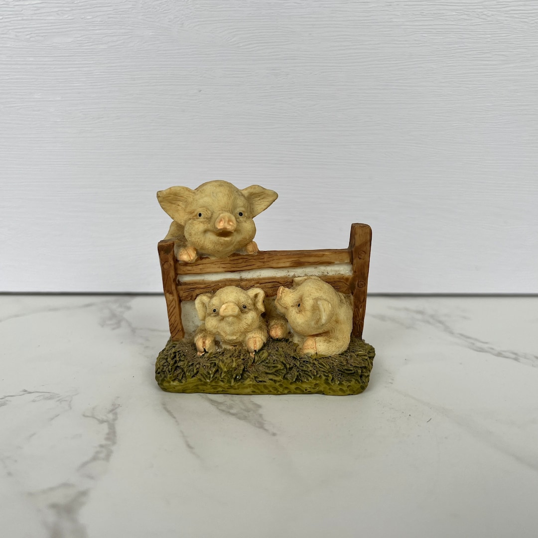 Resin Pigs Figurines, Pigs and Piglets Playing, Vintage Figurines, Farm ...