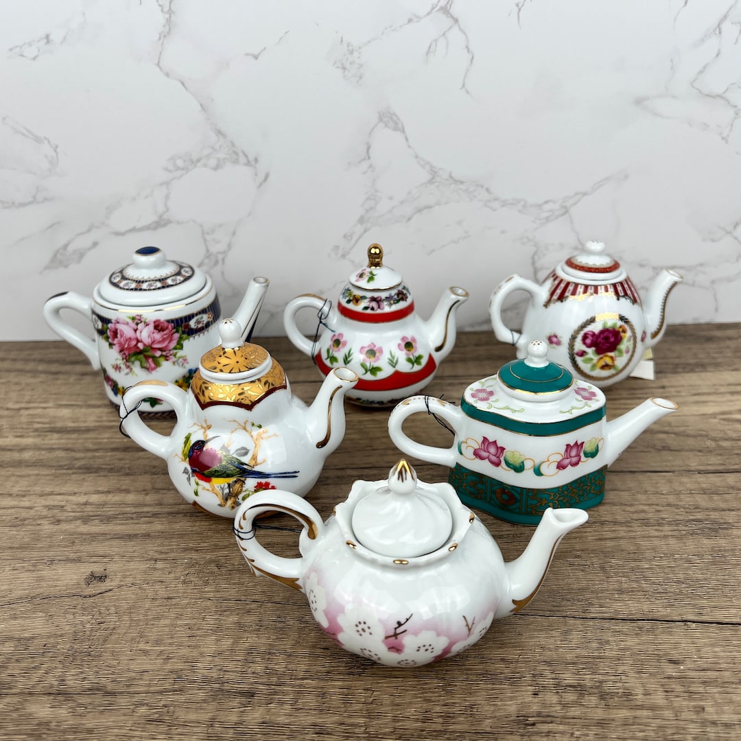 Miniature Teapot From the Porcelain Art Miniature Teapot Collection ...