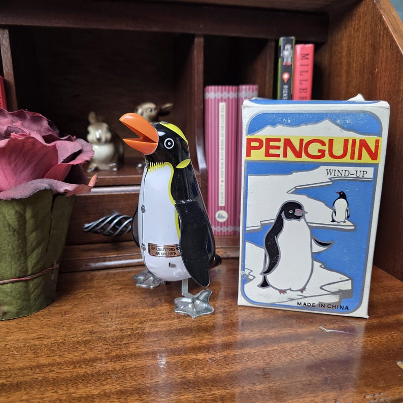 Vintage Wind up Penguin Tin Toy | Boxed Collectable Display Piece ...
