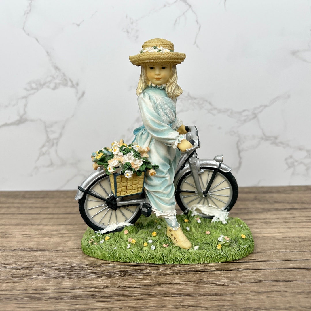 THE LEONARDO COLLECTION the Bicycle Ride, Foreign Fine Porcelain Girl ...