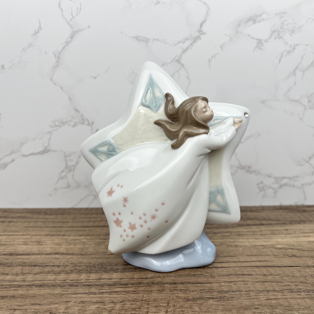 NAO by LLADRO Figurine, Shooting Star With Girl, Nao Girl With Star ...