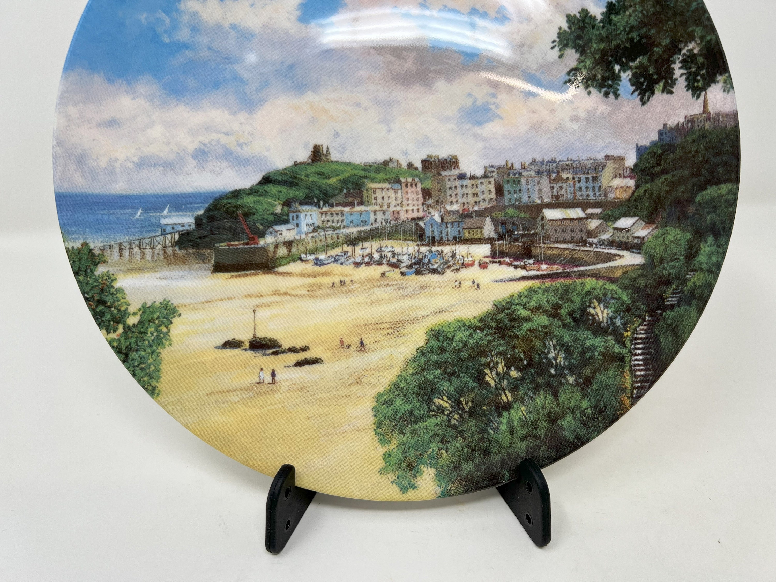 DANBURY MINT Wedgwood Collectors Plate, TENBY, by Clive Madgwick, Bone ...