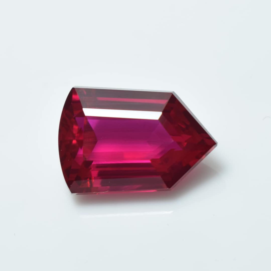 Lab Created 10.15 Ct Red Ruby Fancy Shape for Ring Size Jewelry Use ...