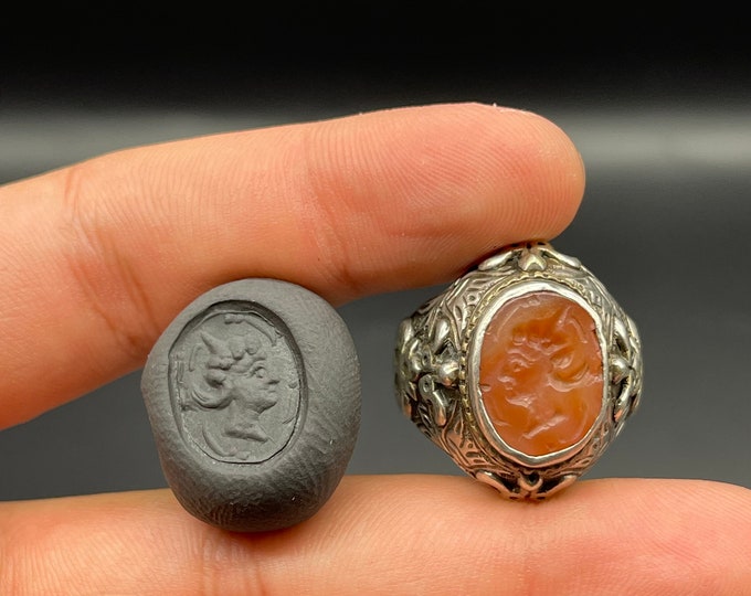 Very Beautiful Ancient Greek Emperor Carved on Natural Red Agate, With ...