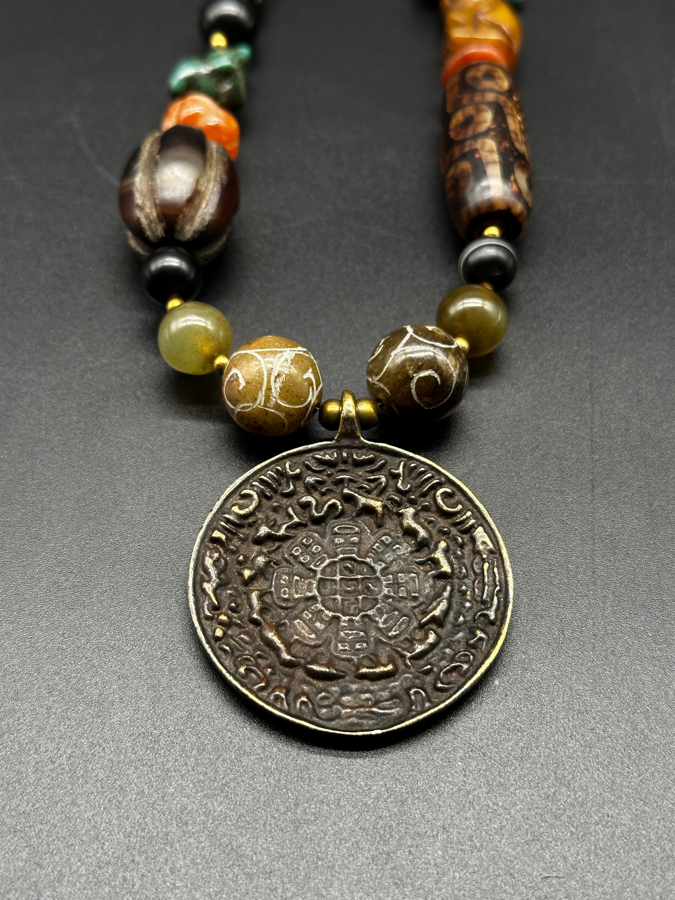 Beautiful Old Tibetan Buddhist Pendant, Mix Beads Necklace With Dzi ...