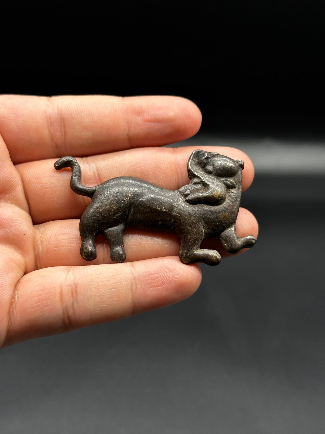 Old Ancient China Dynasty Bronze Fengshui Pixiu Beast Statue Sculpture ...