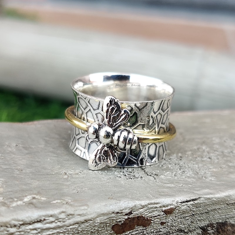 Silver Bee Ring - Etsy