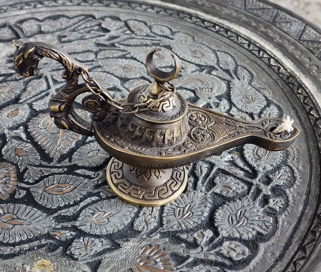 Aladdin Antique Lamp, Brass, Genie Lamp, Vintage Oil Lamp, Oriental ...