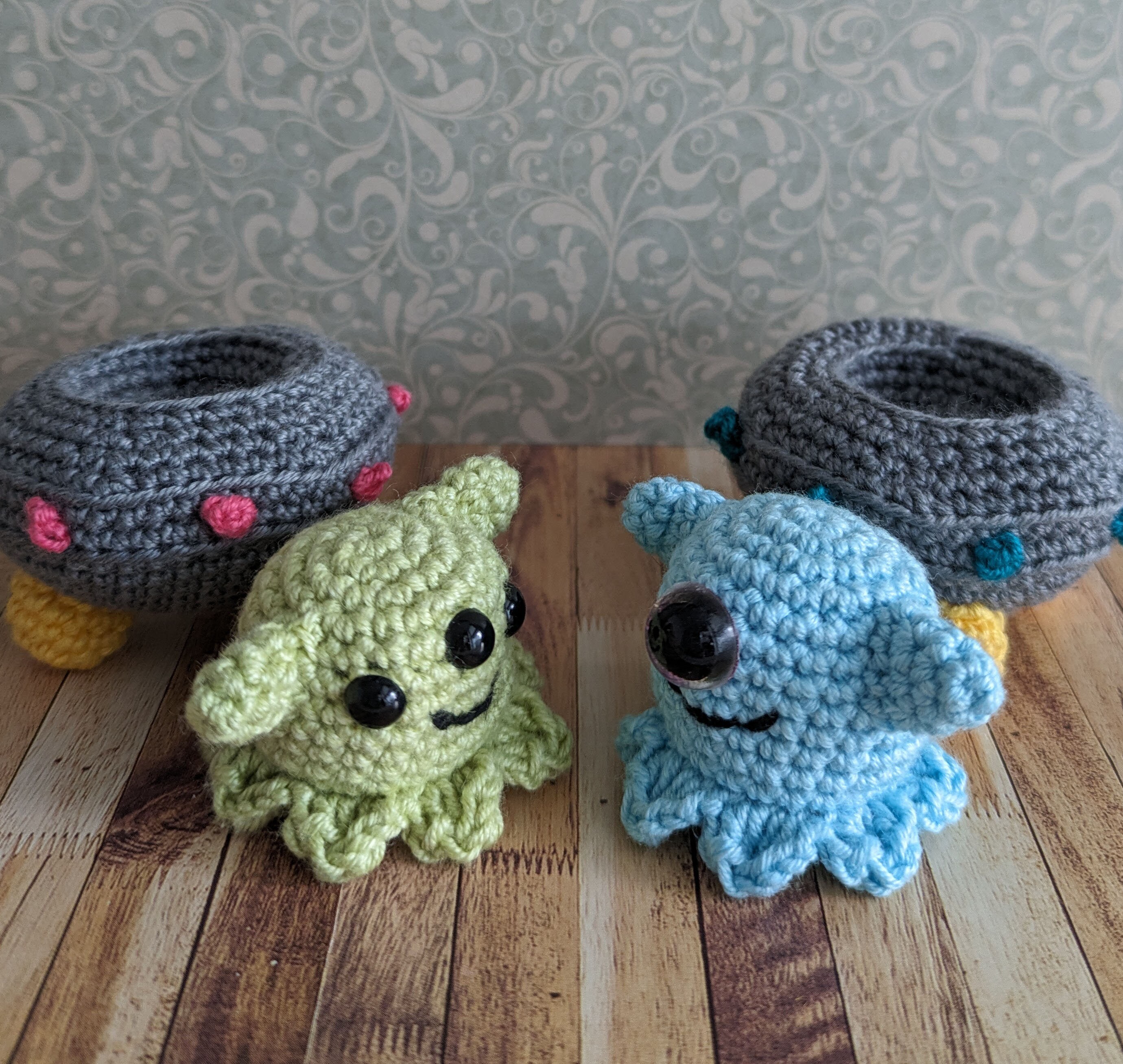 Alien UFO Crochet Pattern, Instant Download, PDF Crochet Pattern, Alien ...