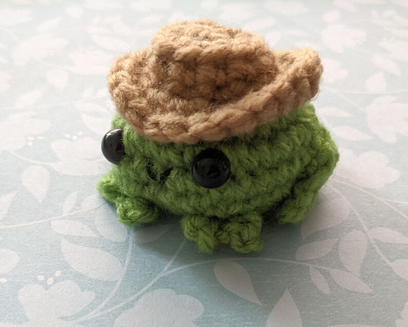 Cowboy Frog Crochet Pattern Pdf Download, Frog Amigurumi Cowboy Hat ...