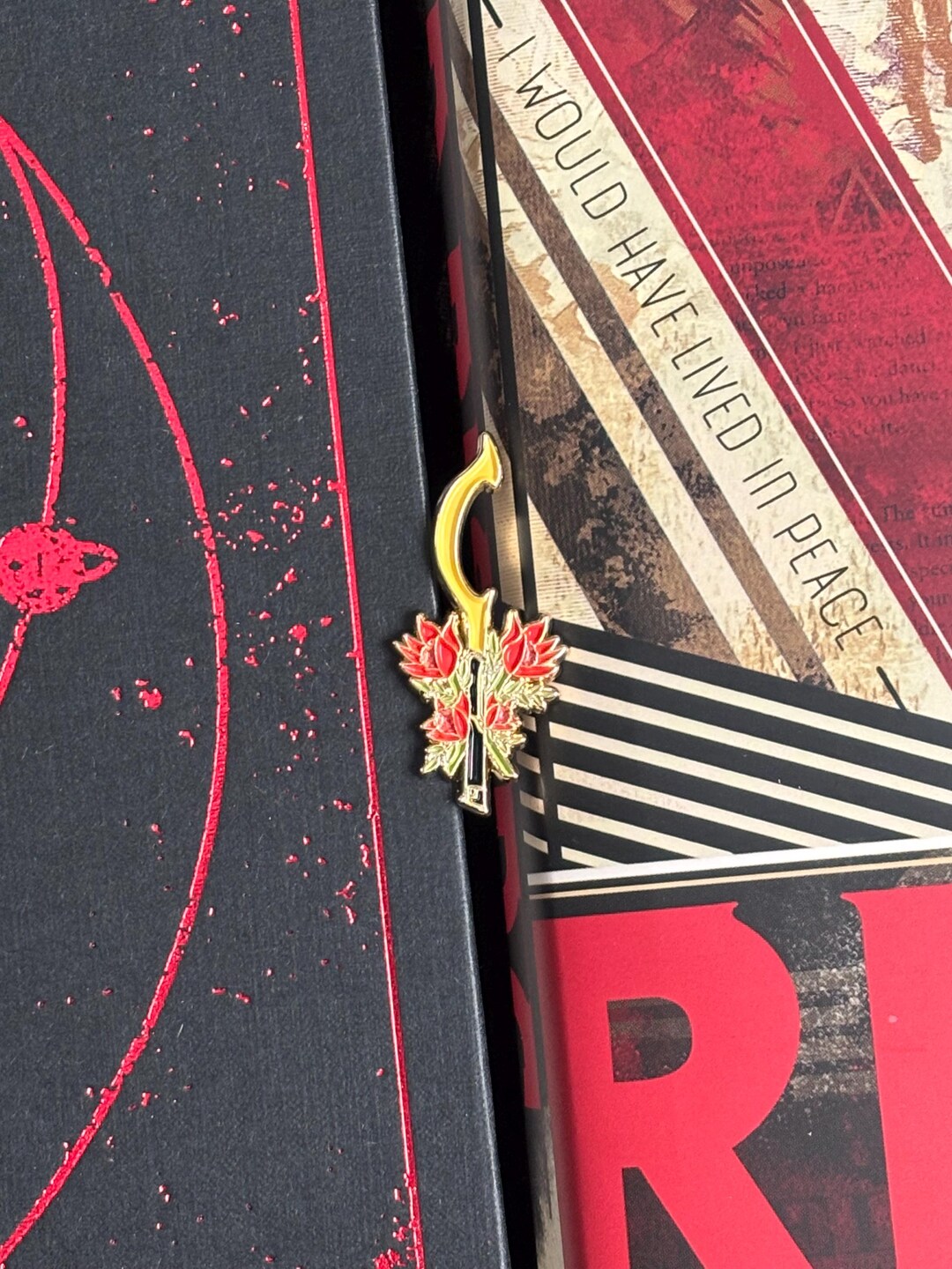Red Rising Inspired Bookish Pin - Razor Slingblade Haemanthus Pins and ...