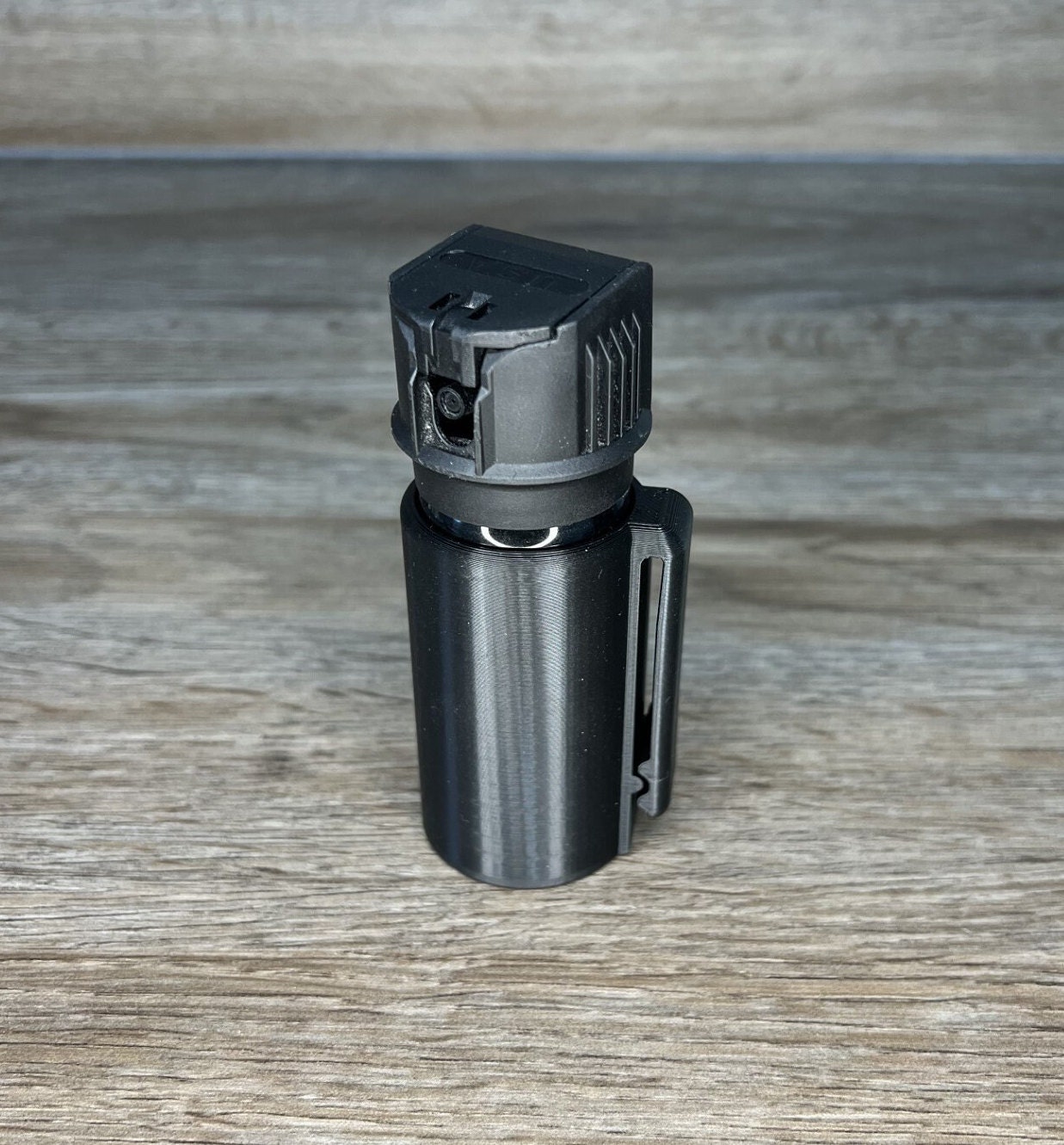 OC Spray Holster Mace Pepper Spray Police Pouch Holder Oleoresin ...